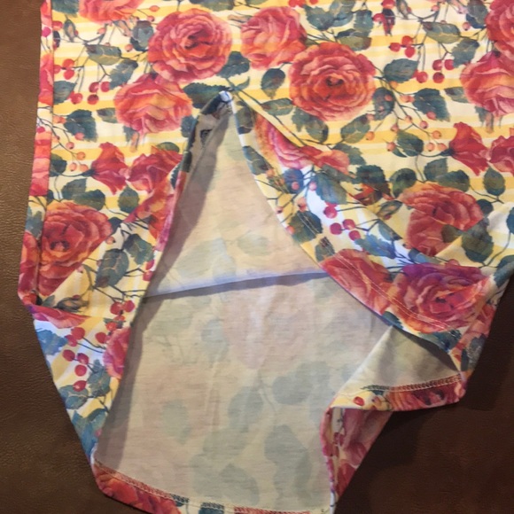 LuLaRoe | Tops | Lularoe Baseball Tee | Poshmark